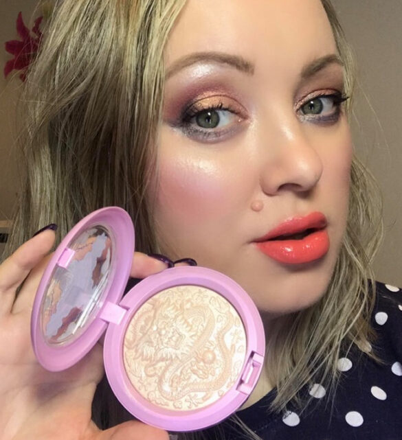 MAC Double Gleam Extra Dimension Skinfinish Lunar New Year 2020 Review ...