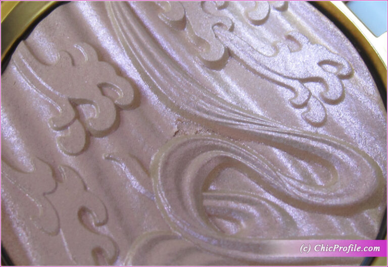 MAC Show Gold Extra Dimension Skinfinish Review, Live Swatches, Makeup ...